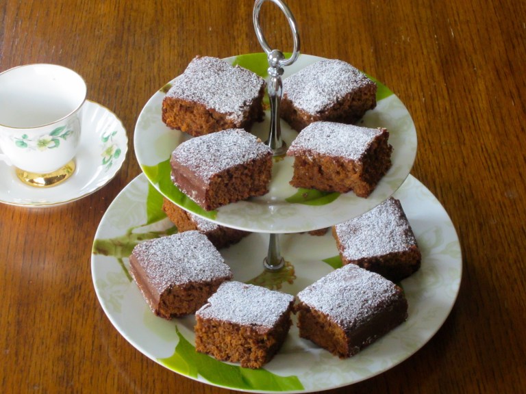 Gingerbread Squares – My Favourite Pastime