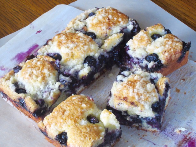 Blueberry Slice – My Favourite Pastime