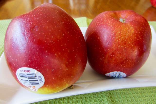 Eve Apple – My Favourite Pastime